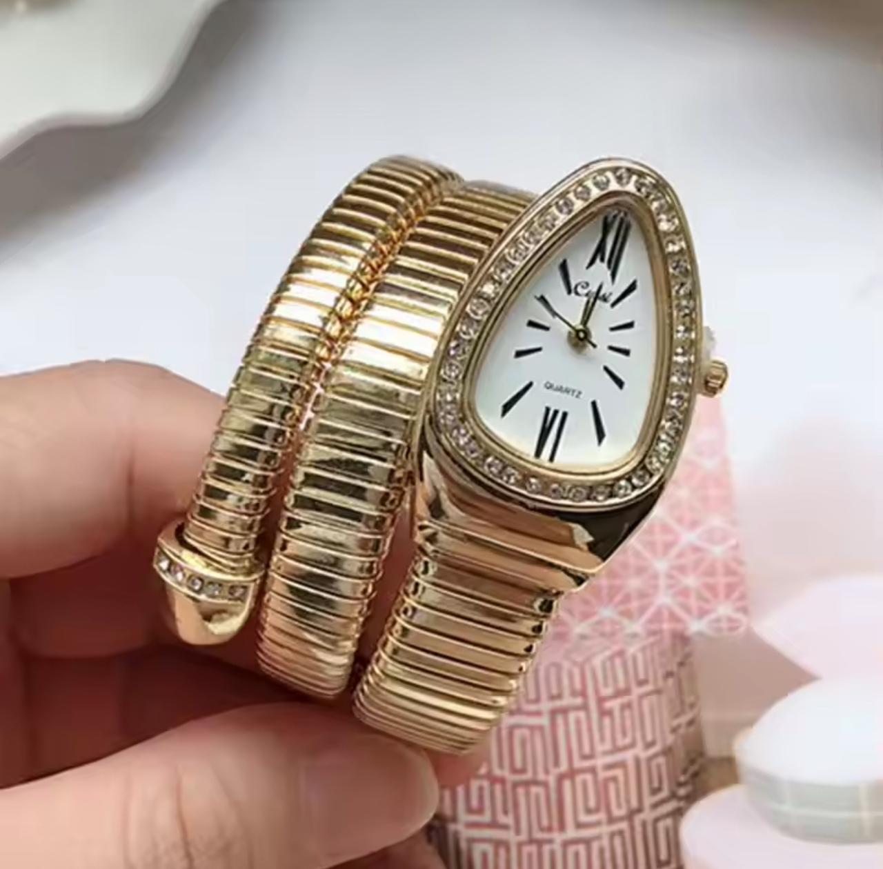 Luxurious Stainless Gold / Silver Plated Rhinestone Snake Head Watch ...