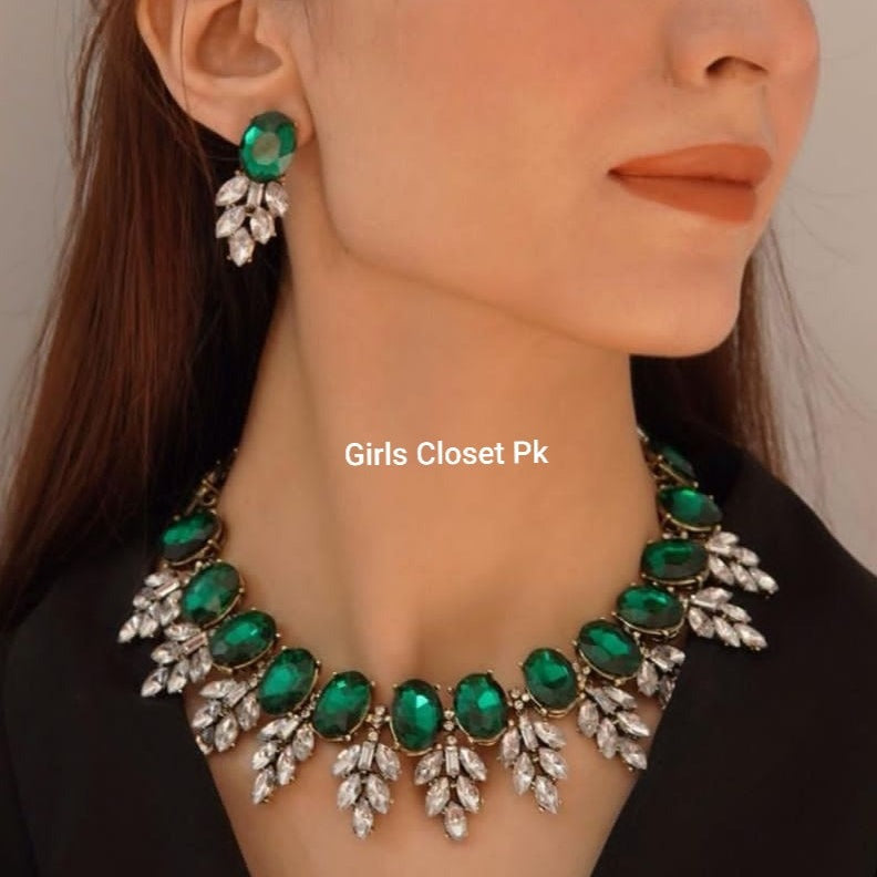 Victoria Emerald Green Set | Victoria Emerald Green | Girls Closet PK